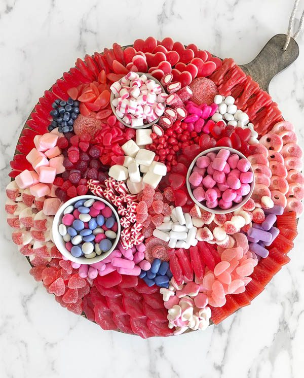 Perfect Party Snacks For Any Occasion | Ain't Too Proud To Meg