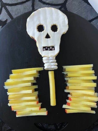 Skeleton Charcuterie Board | Halloween Recipe | Ain't Too Proud To Meg